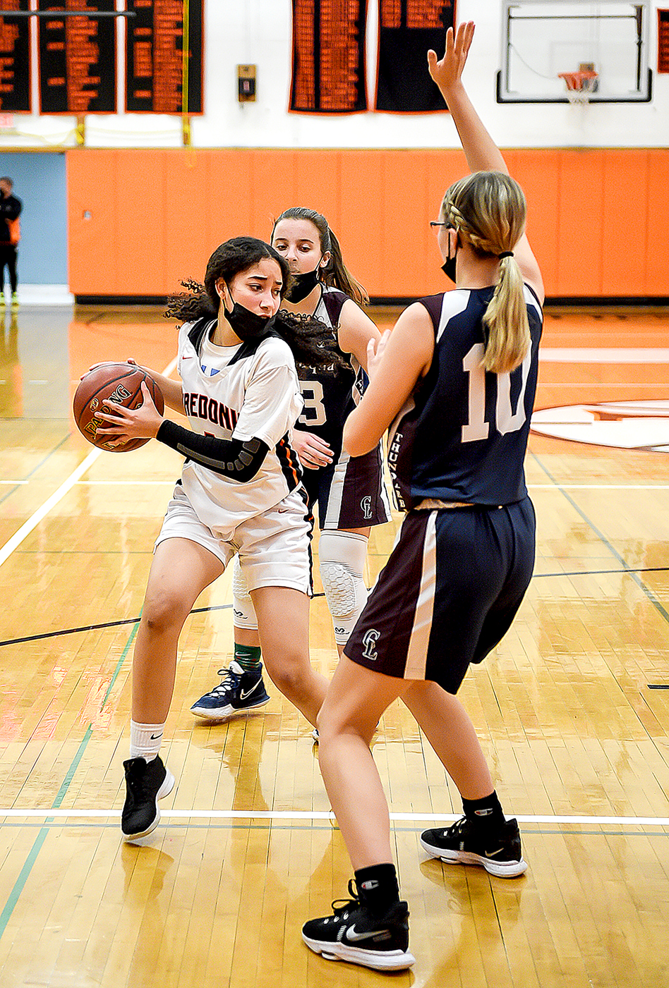 Woodis shines | News, Sports, Jobs - Observer Today